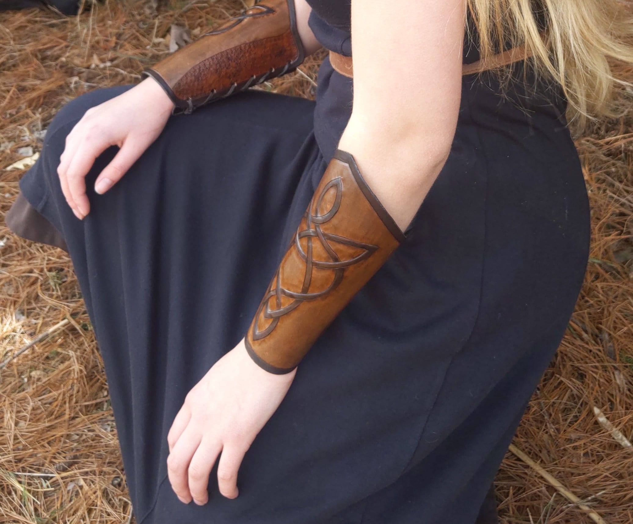 Pair of Celtic Leather Vambraces Medieval Vambraces Leather - Etsy