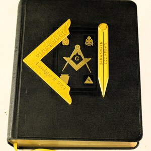 3D Printed Square and Compass - Available in Gold and Silver PLA, Blank ...