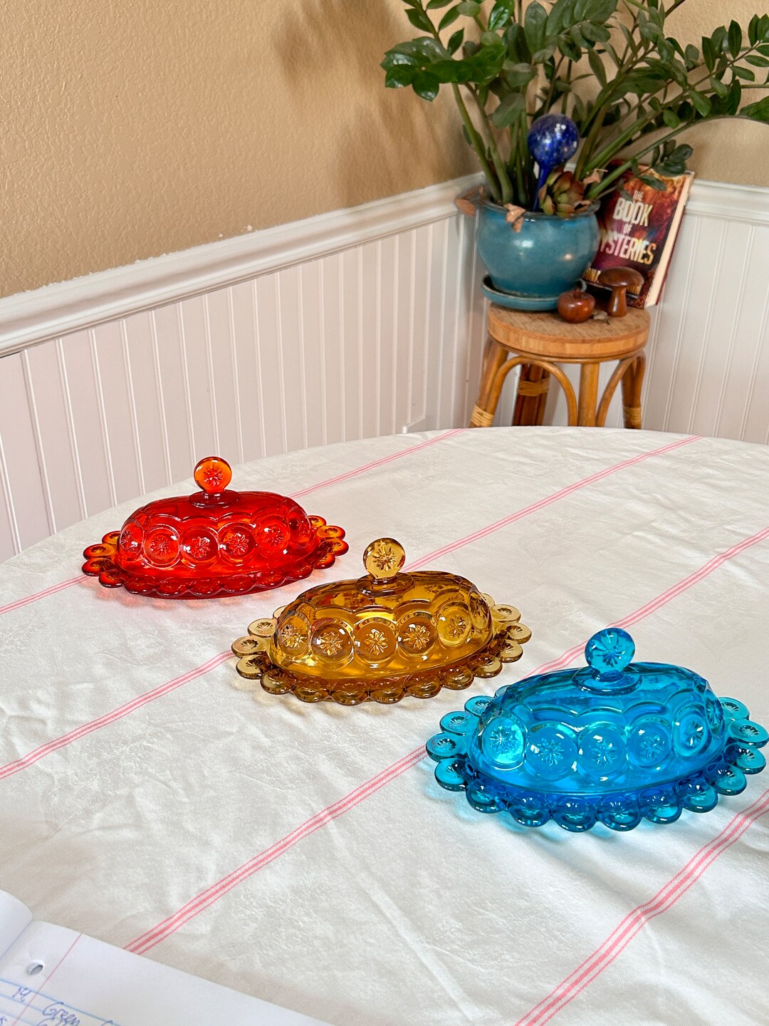 Vintage L.E. Smith Glass Moon and Stars Multi Colors Glass Covered ...