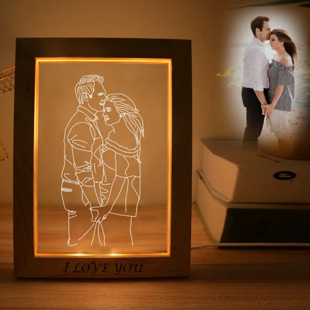 Personalized LED Light-up Anniversary Photo Frame With Engraved Couple ...