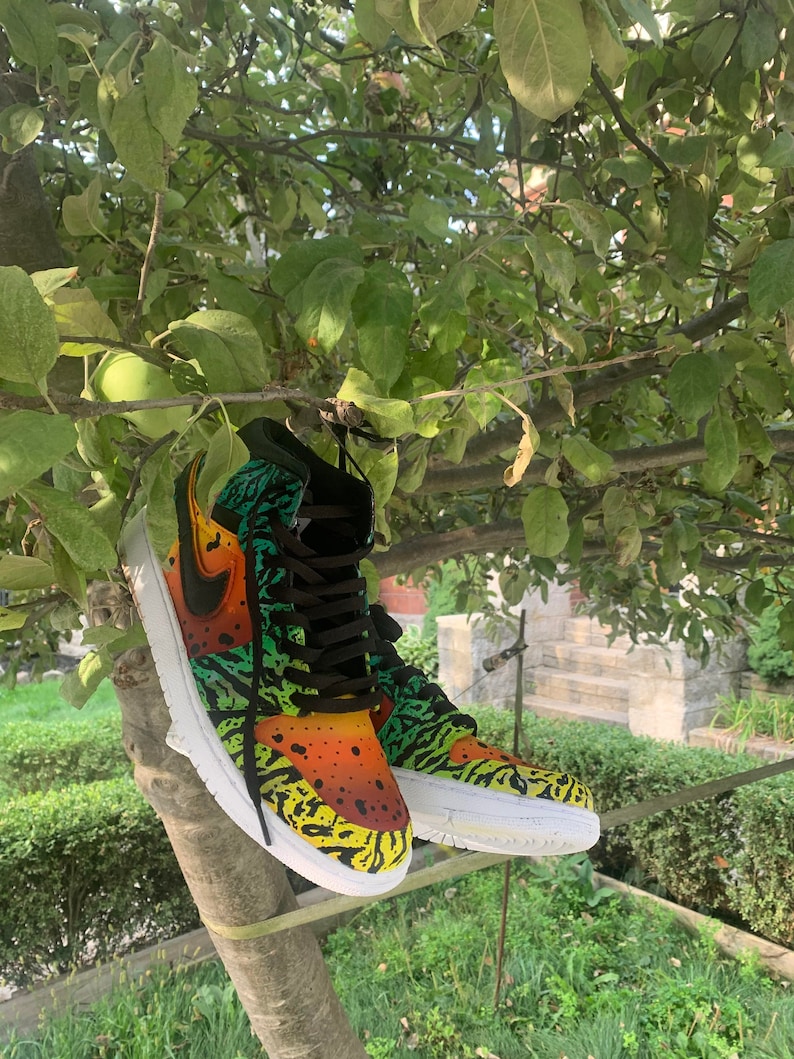 Sunset Moth Custom Air Jordan 1's - Etsy