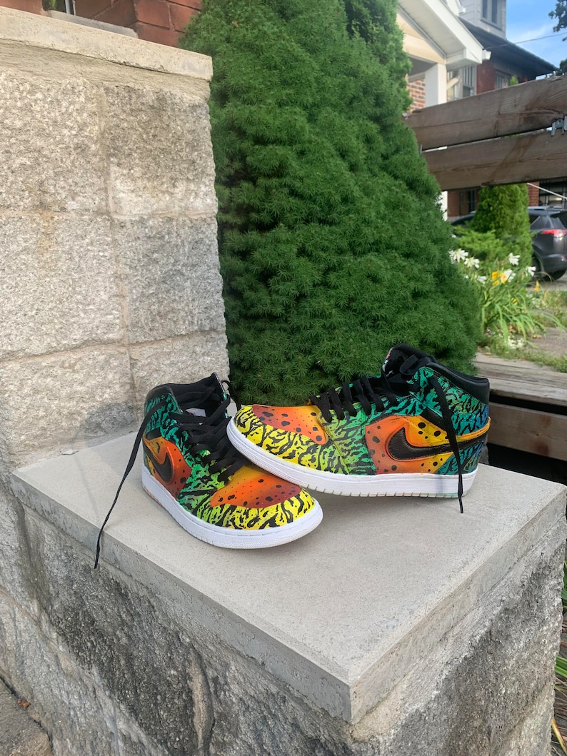 Sunset Moth Custom Air Jordan 1's - Etsy