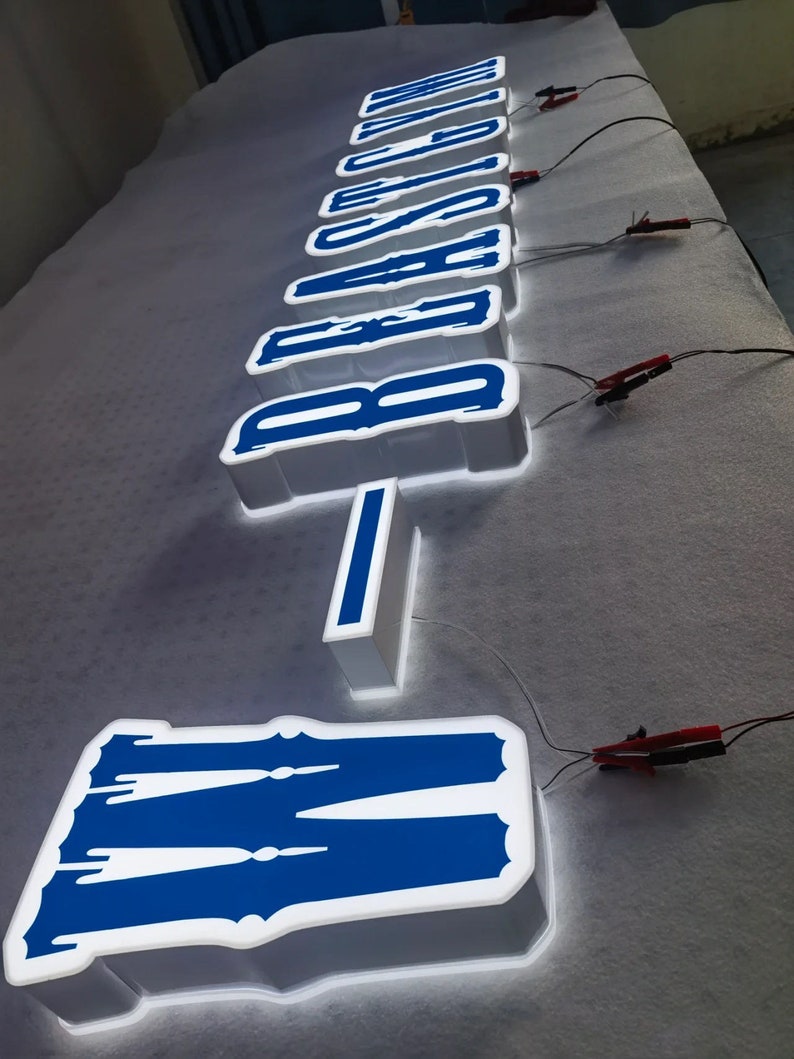 Letrero comercial personalizado / Letrero retroiluminado 3d / Letreros retroiluminados de metal ...