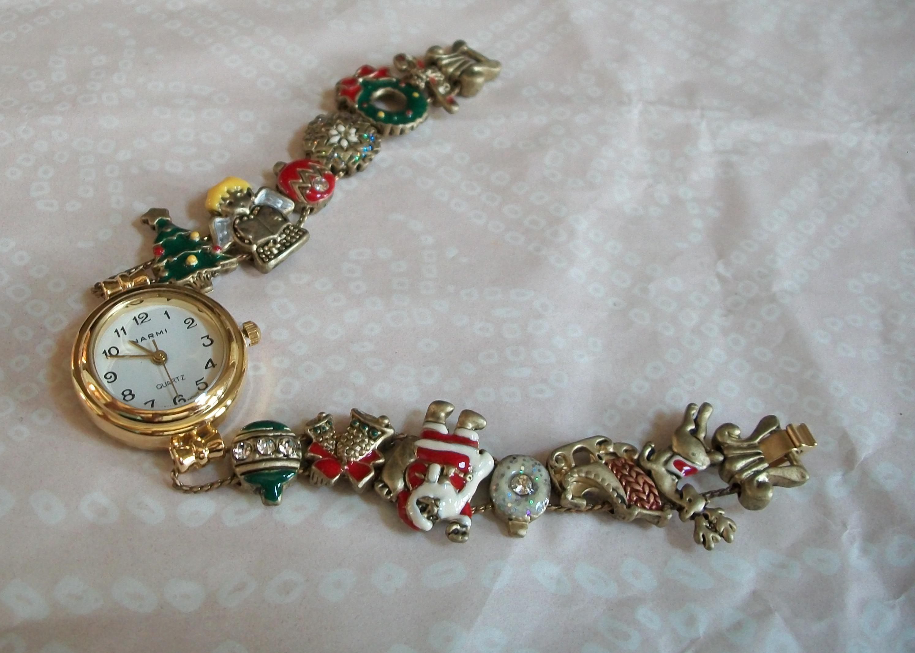 Women's Silver or Gold Finish Snowman,santa,rein Deer Christmas Fashion ...