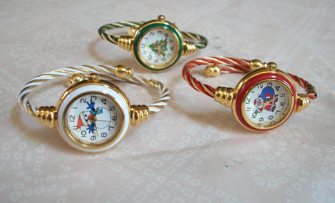 Women's Small Wrist Number Dial Cable Band Santa Clause ,tree and ...