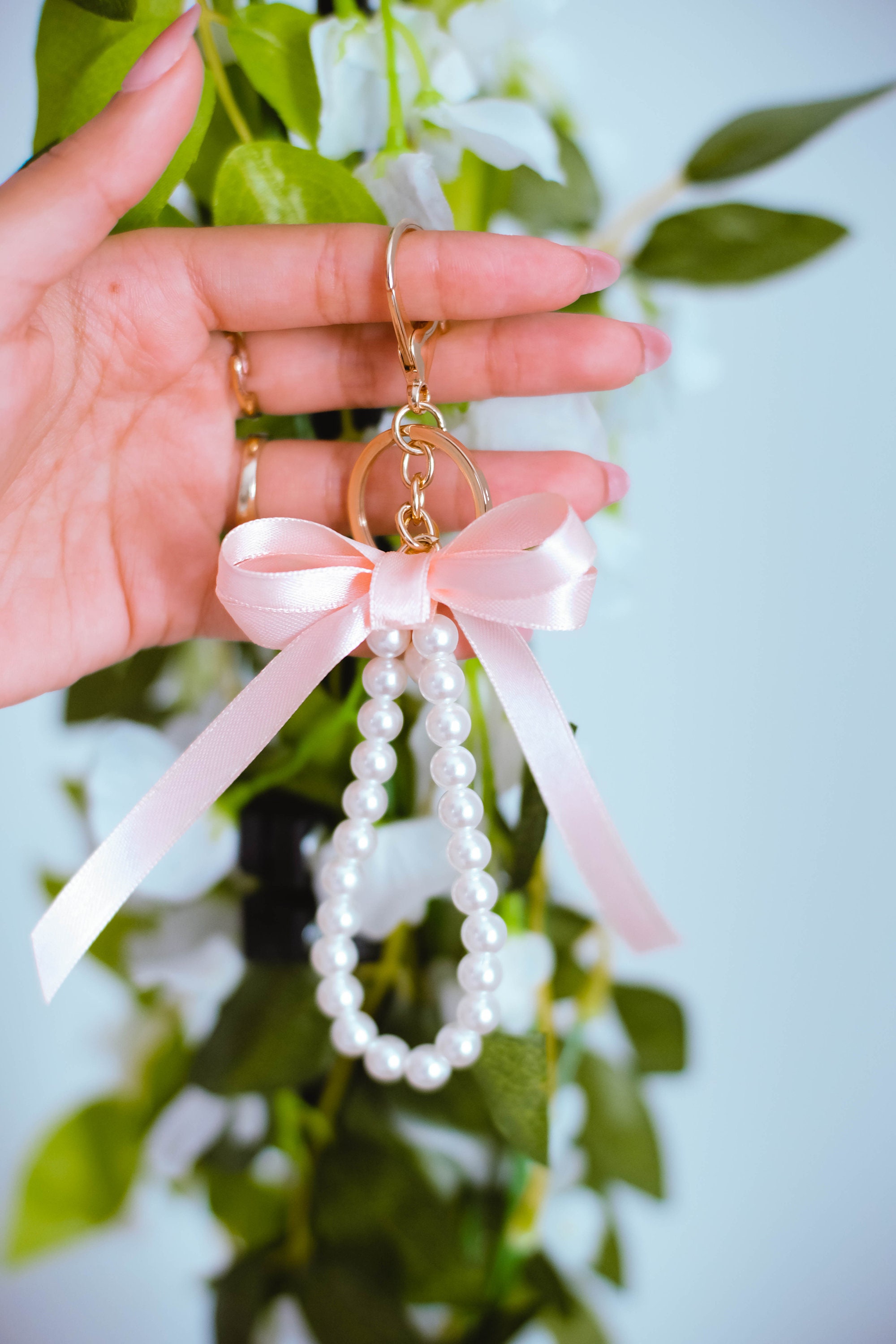 Pink Bow and Pearl Keychain Elegant Wristlet for Women Purse Accessory ...