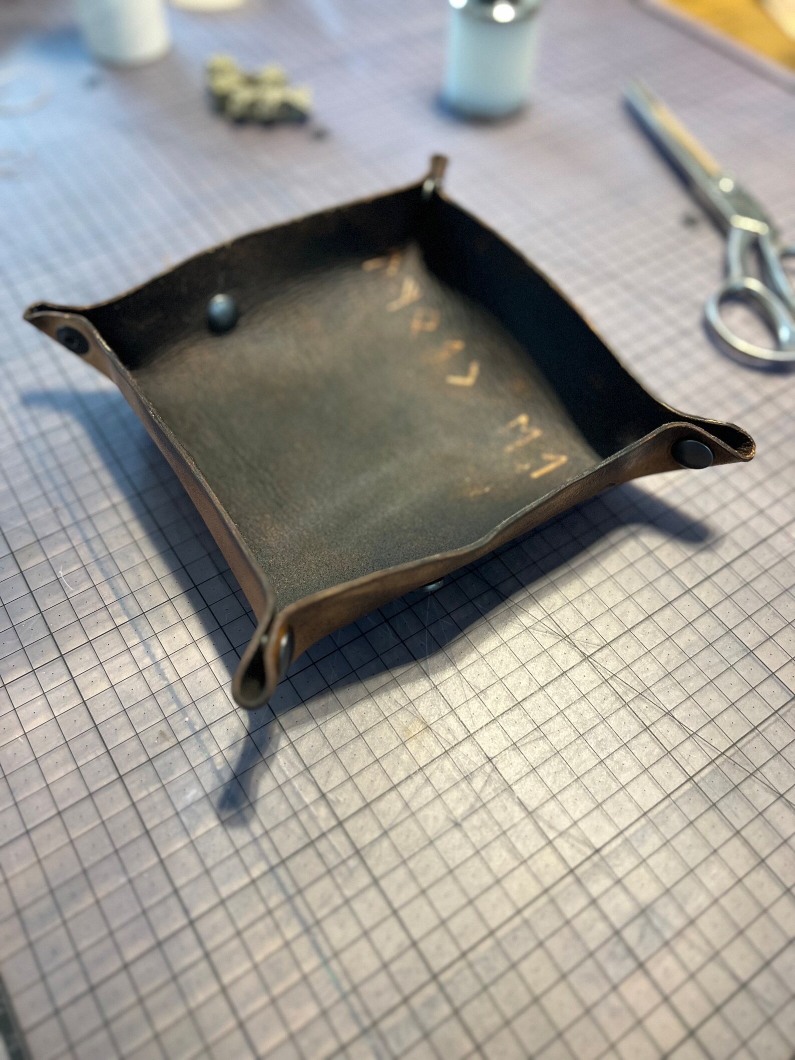 Custom Leather Dice Tray: Handmade Collapsible RPG Valet - Etsy