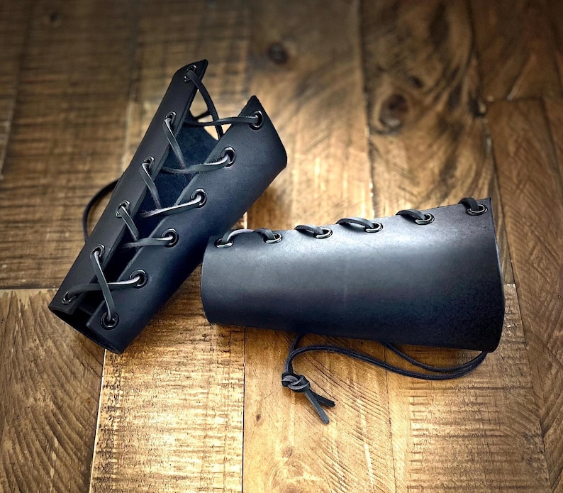 Handcrafted Leather Bracers: Cosplay, LARP, and Reenactment Armor (set ...