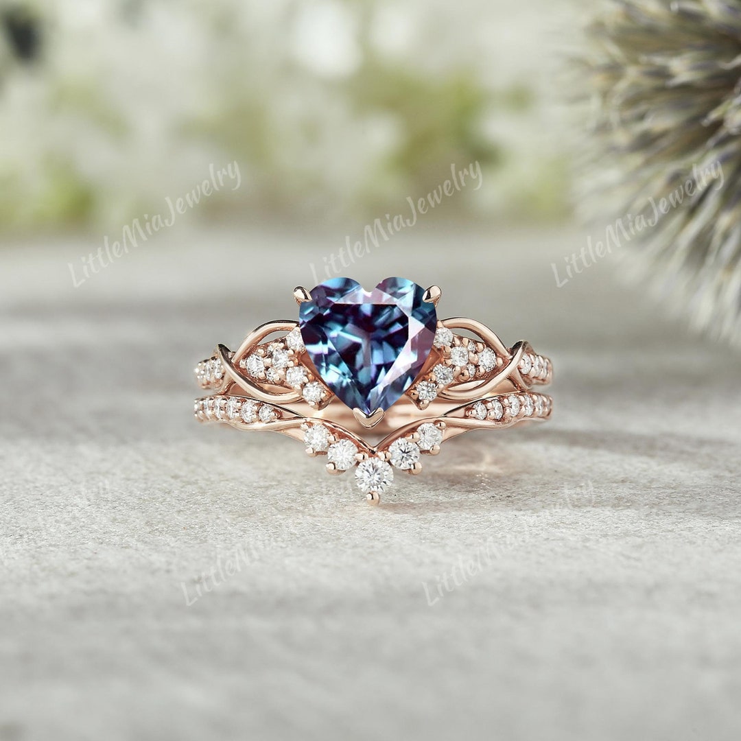 Alexandrite Ring Set Unique Heart Cut Alexandrite Engagement Ring Set ...