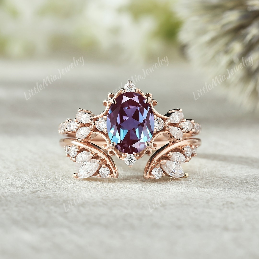 Unique Alexandrite Ring Set Rose Gold Oval Cut Alexandrite Engagement ...
