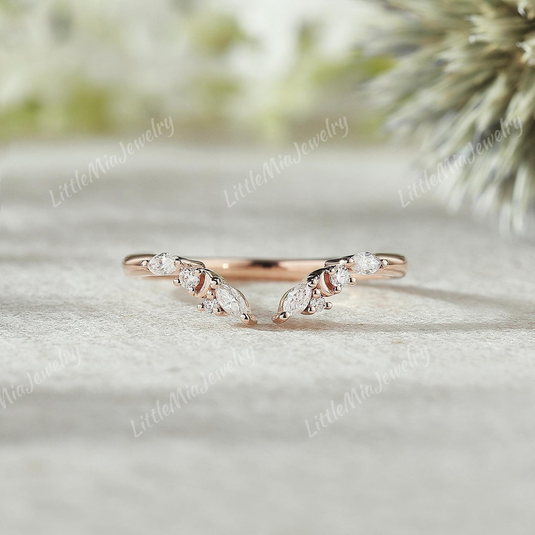 Unique Open Wedding Band Moissanite Gold Unique Moon Design Curved ...