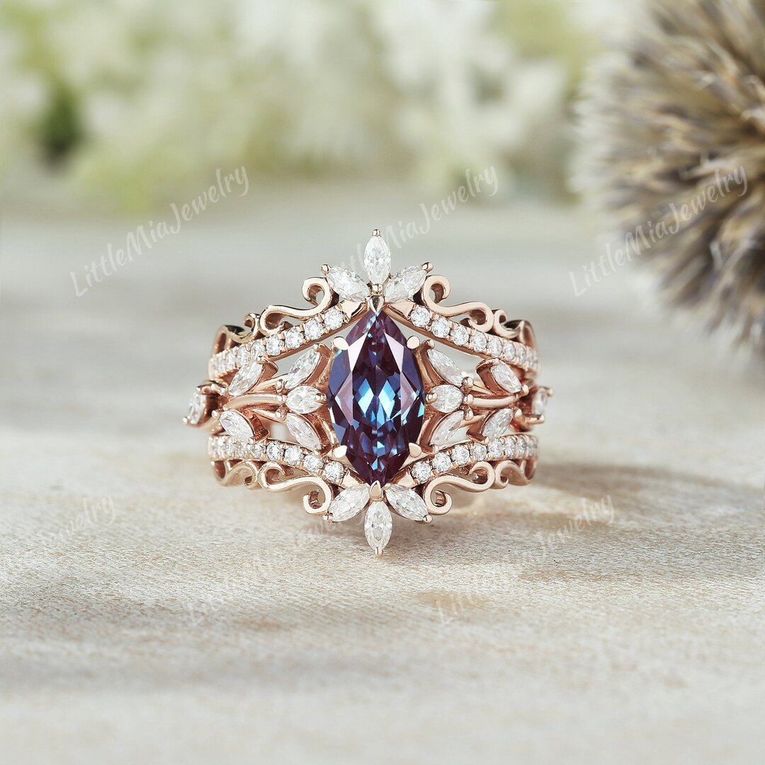 Marquise Cut Alexandrite Engagement Ring Set Solid Gold Moissanite Ring ...