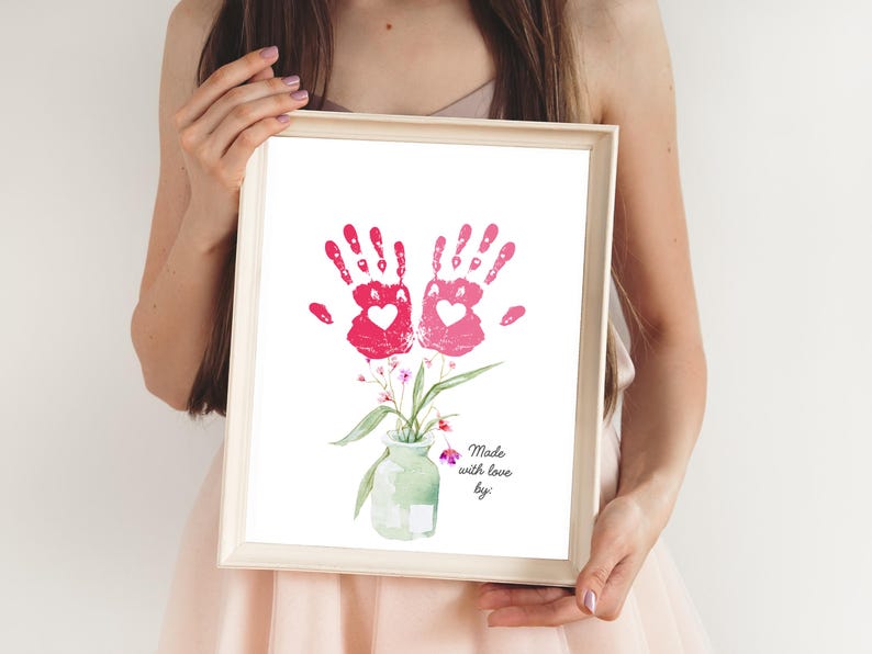 Mother’s Day Handprint Art Printable, Floral Bouquet Keepsake, Kids ...