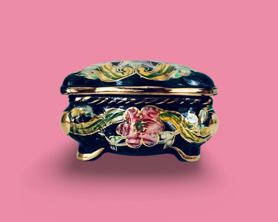 Hubert Bequet's Exquisite Hand-painted Trinket Box A Testament to ...