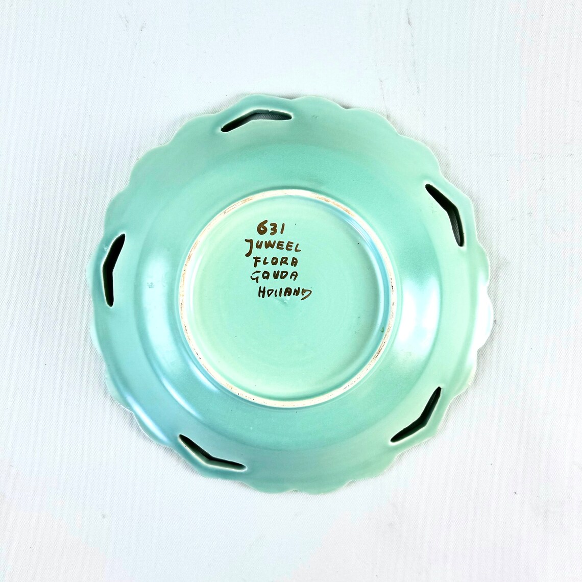 Vintage Flora Gouda Bowl: 1950s Dutch Ceramic Jewel Design - Etsy