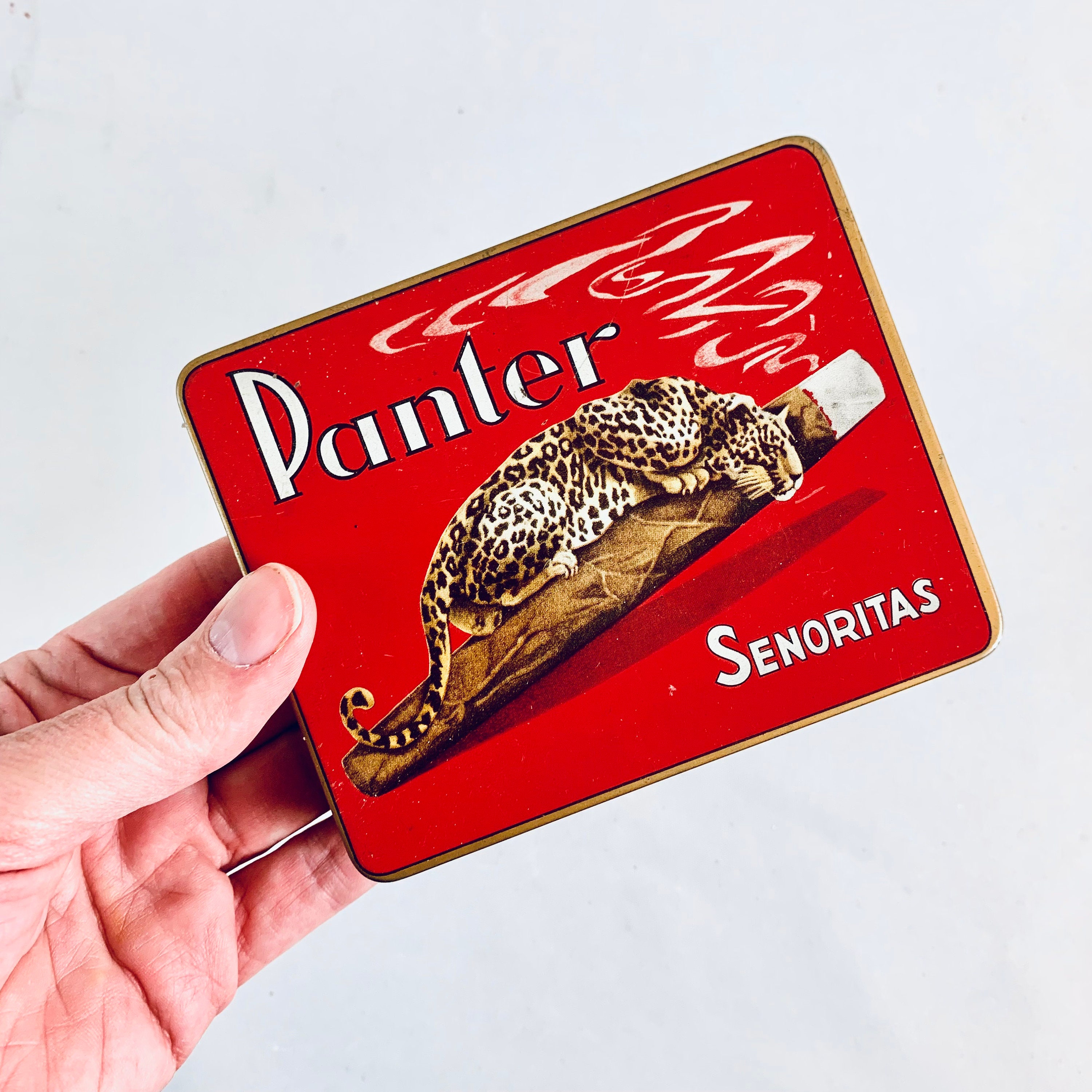 Vintage Red Tin Cigar Box for 20 Cigars by Panter Senoritas Gold ...