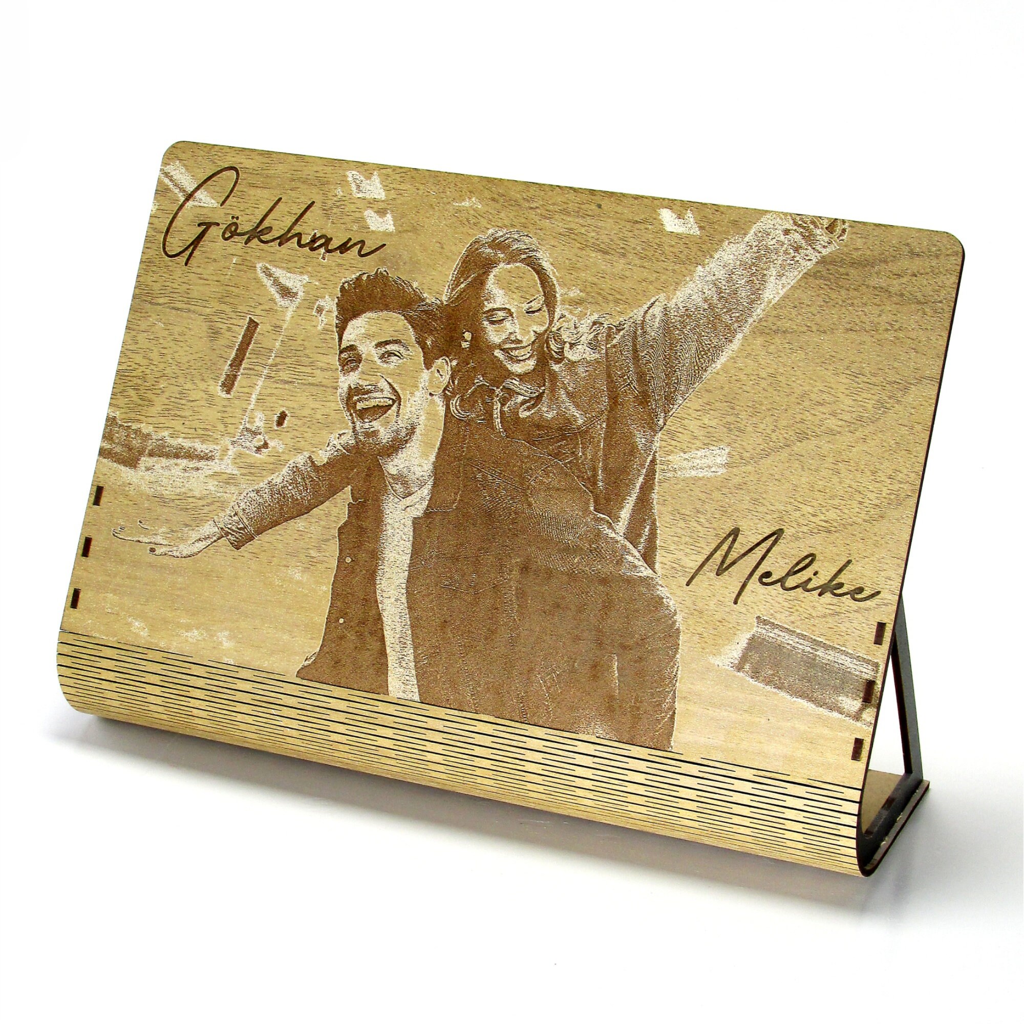 Curved Frame Template: the Secret to Eye-catching Artwork Engraved ...