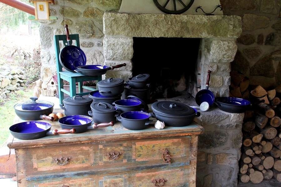 Traditional Cooking Pot Made of Cast Iron and Enamel , Pot With Lid - Etsy