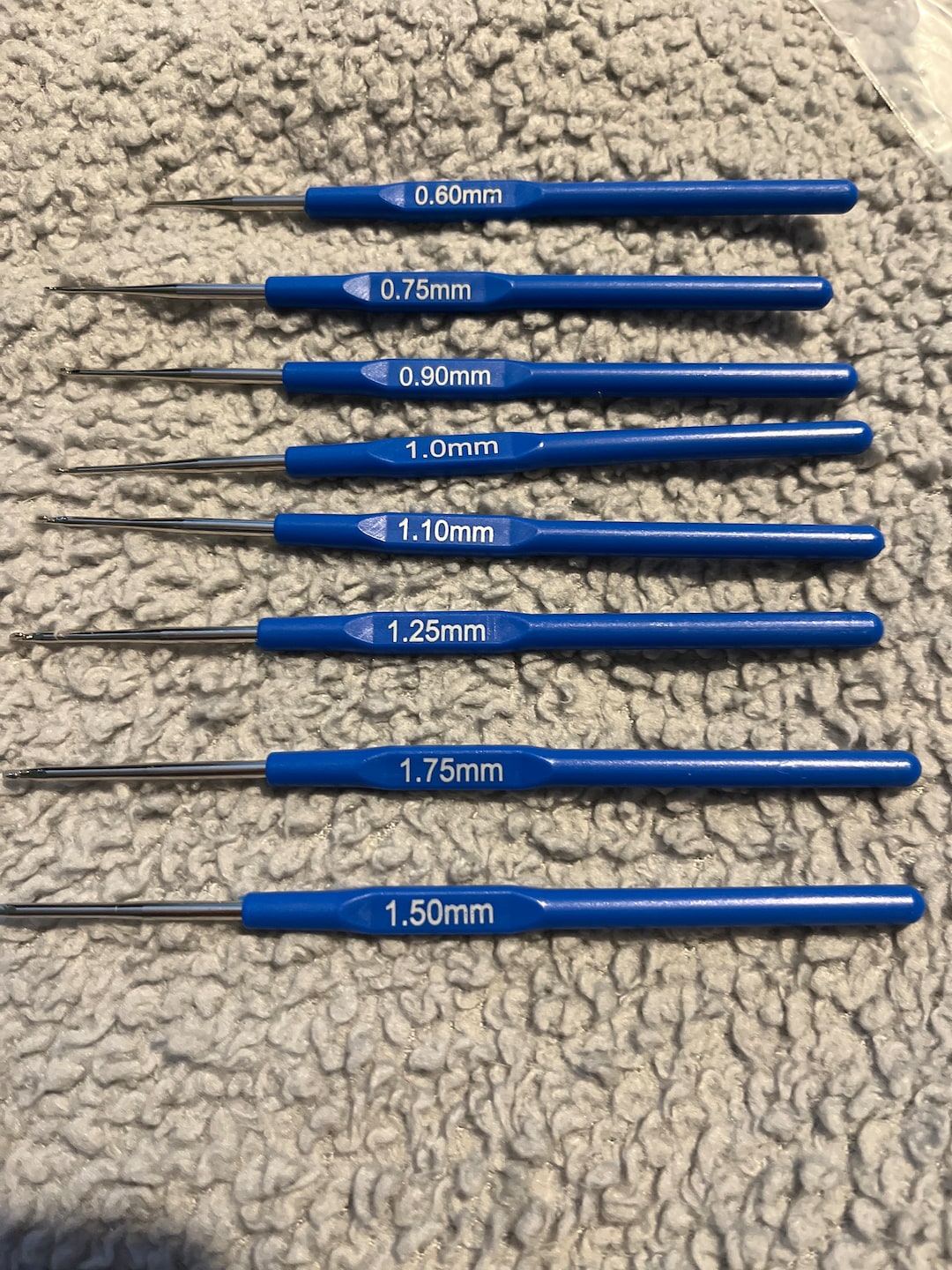 Crochet Hooks Blue Handles Fine Sizes 0.60mm-1.75mm - Etsy