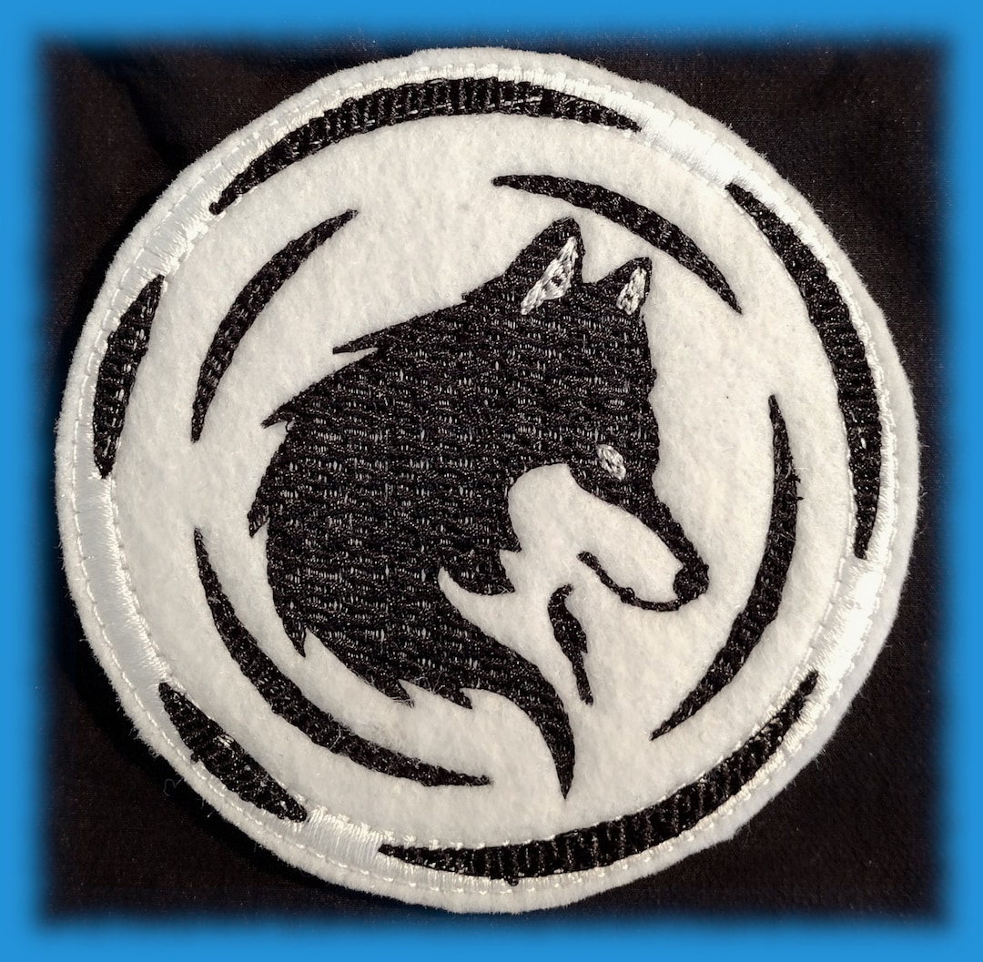 Black and White WOLF Iron-on Patch, Black Wolf on White Badge, DIY Embroidery, Embroidered Wolf ...