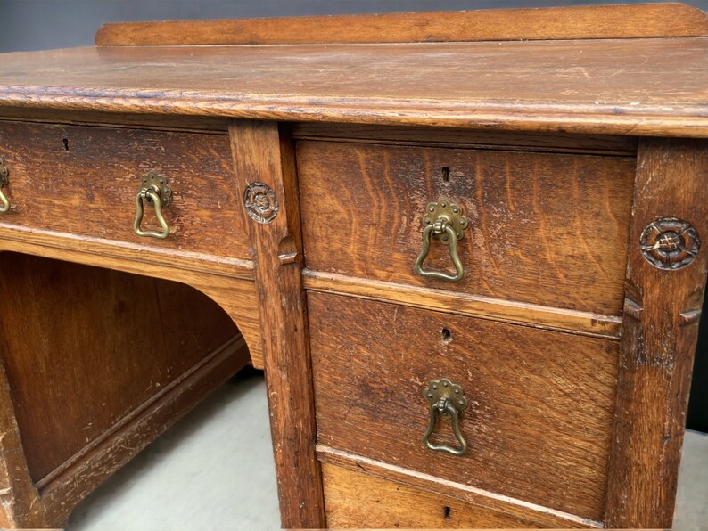 AWN Pugin Kneehole Desk -new Palace Westminster Design C1870 Gillows - Etsy