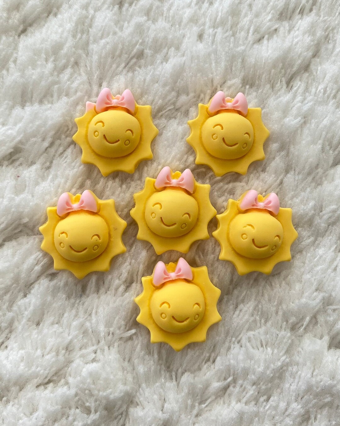 2CM Kids Baby Cute Yellow Happy Sun With Bow Shank Sewing Buttons, DIY ...
