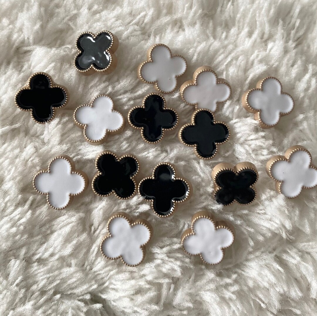11mm Elegant Black White Minimalist Cute Clover Leaf Metal Shank Sewing ...