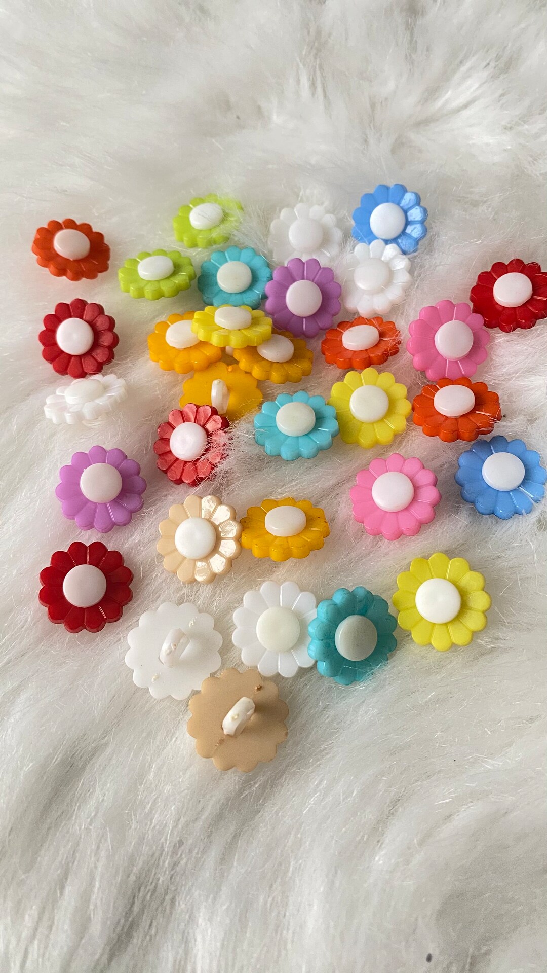 10PCS Kids Baby Mixed Colorful Cute Daisy Flower Shank Sewing Buttons ...