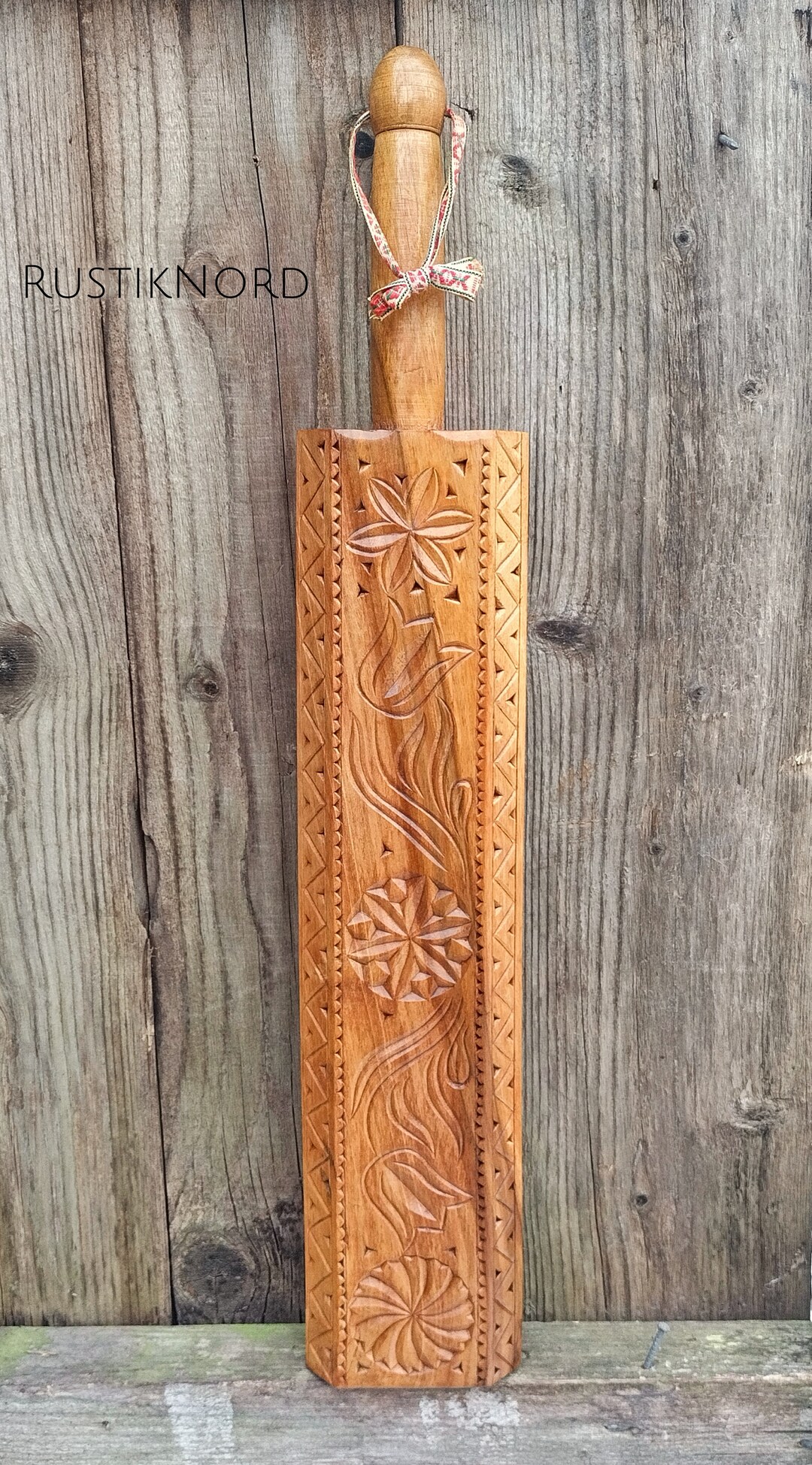 Hand Carved Swedish Klappträ laundry Paddle in Oak - Etsy