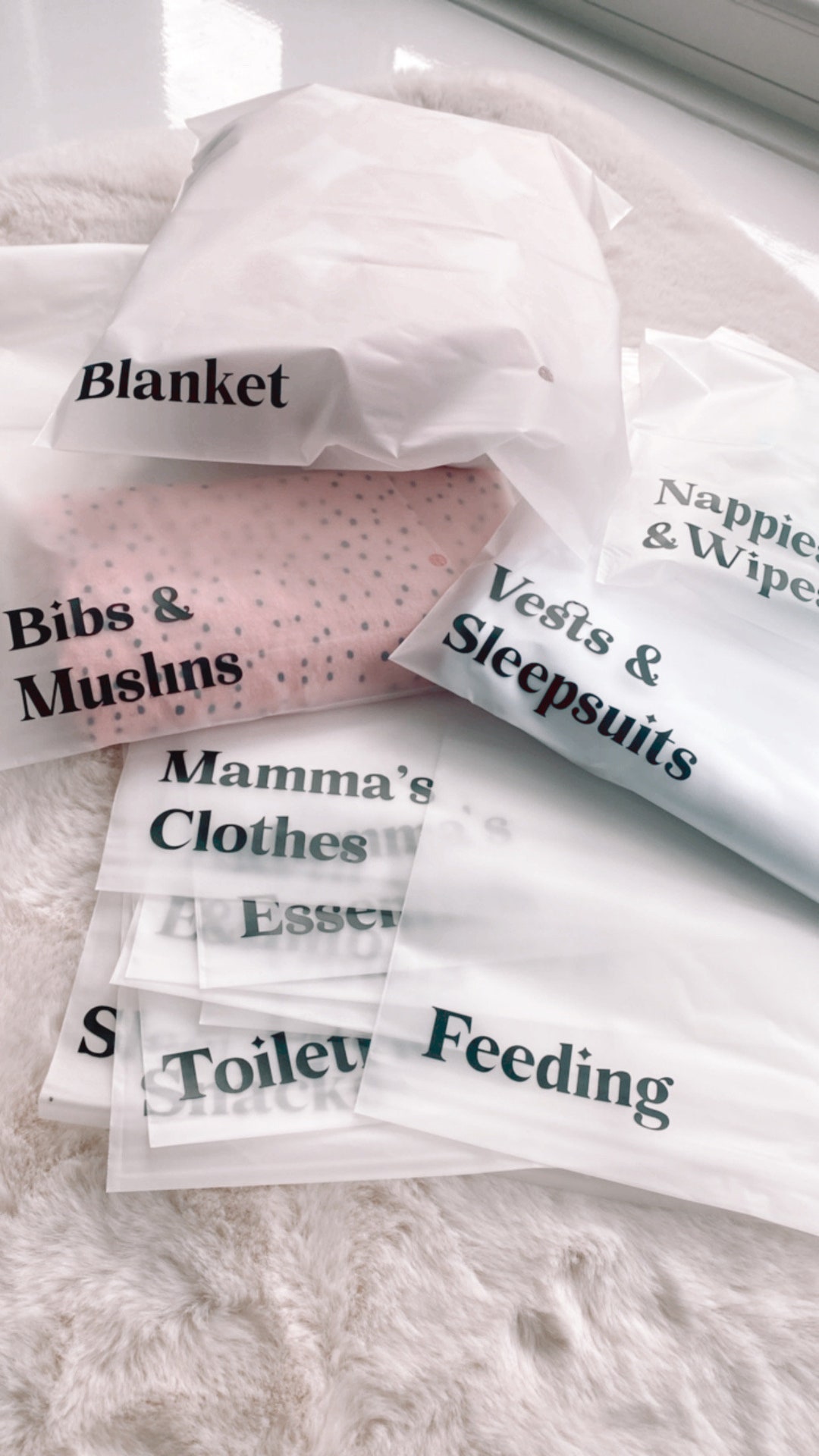 Maternity Hospital Bag Organisers. Pregnancy. Newborn Baby Essentials ...