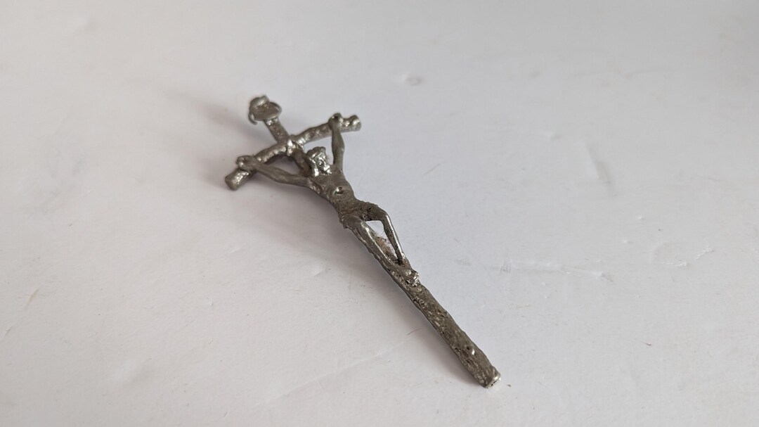 Silver Metal Jesus Christ on Cross Crucifix Wall Hanging Pendant - Etsy