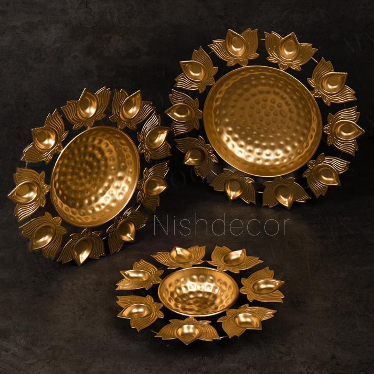 Lotus Urli, Diwali Gift, Uruli Set, Iron Diwali Decor Lotus Urli, Diya ...