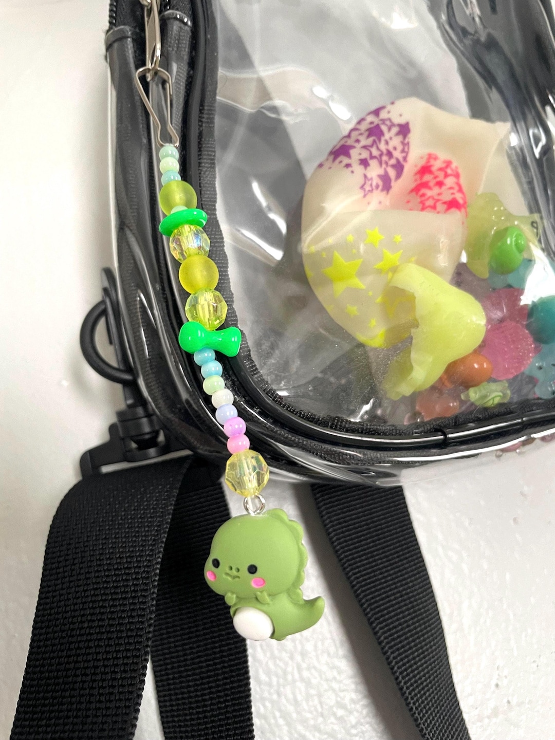 DANCING DINO RAVE Kandi Keychain! - Etsy