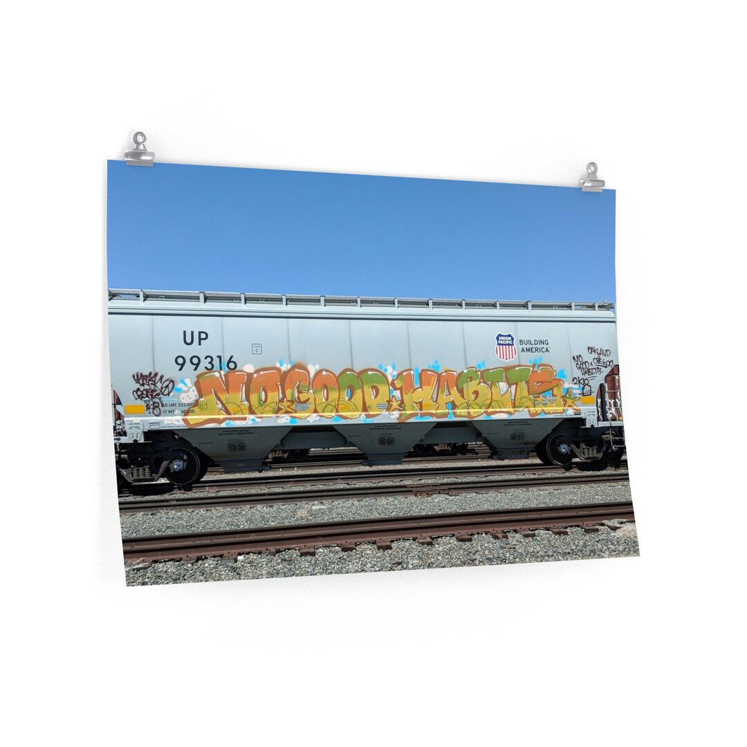 No Good Habits Graffiti on a Train Car Motivational Union Pacific - Etsy UK