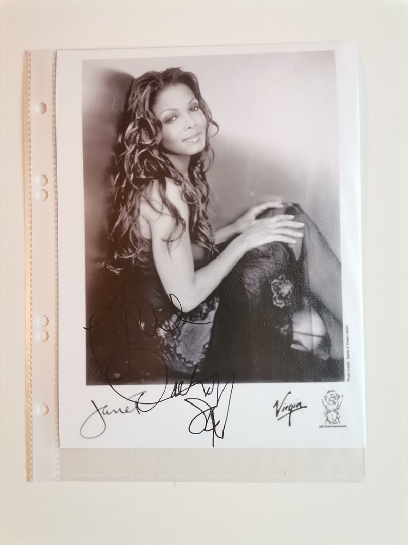 Janet Jackson, Queen of Pop Signed Autographed 8x6 Black White Photo - Etsy