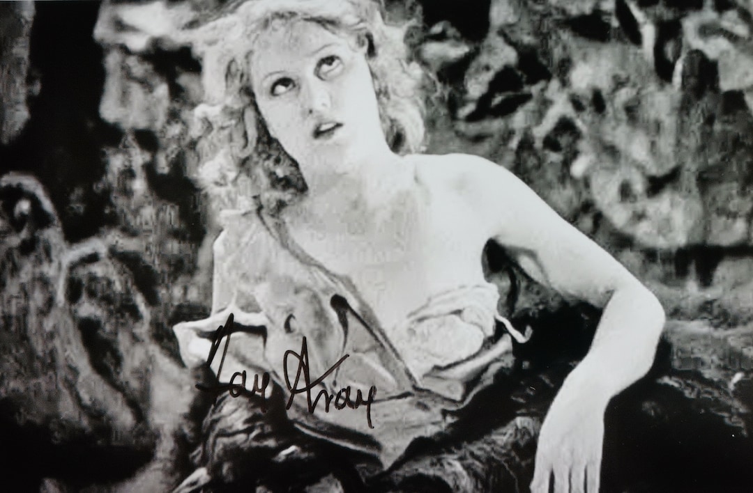 Fay Wray 1907-2004, as Ann Darrow in King Kong 1933, Signed Autographed ...