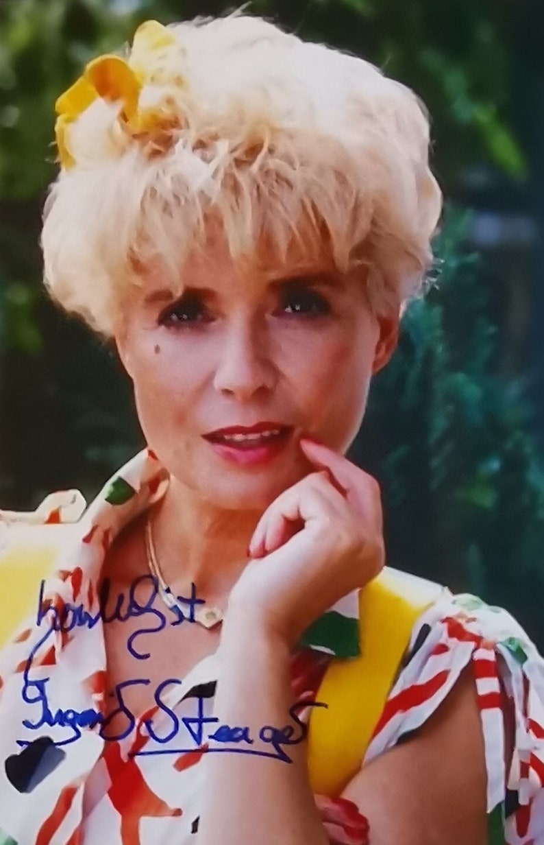 Ingrid Steeger 1947 2023 Erotic Actress Signed Autographed Photo 6x4