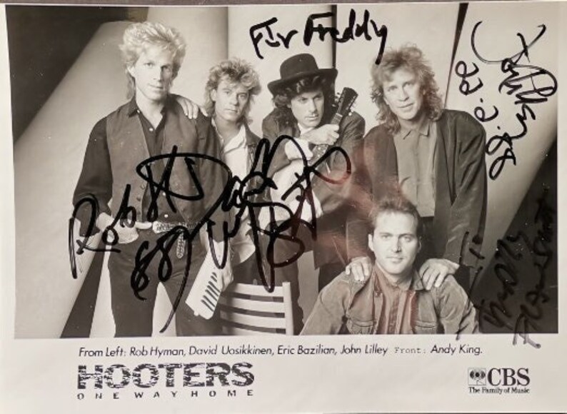 Hooters Autograph Band Signed on Photo - Etsy