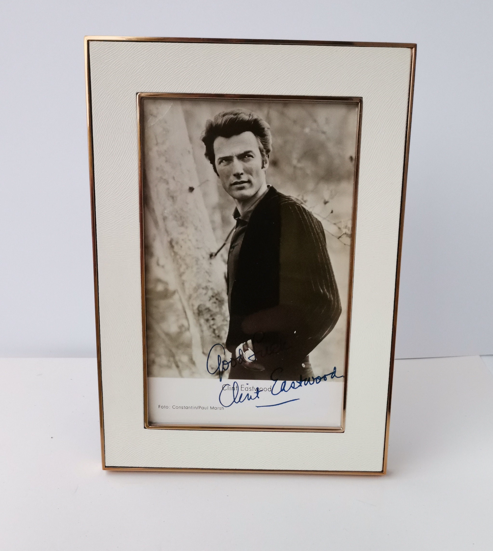 Clint Eastwood, Signed Autographed Photo Postcard in Luxus Frame Signed ...