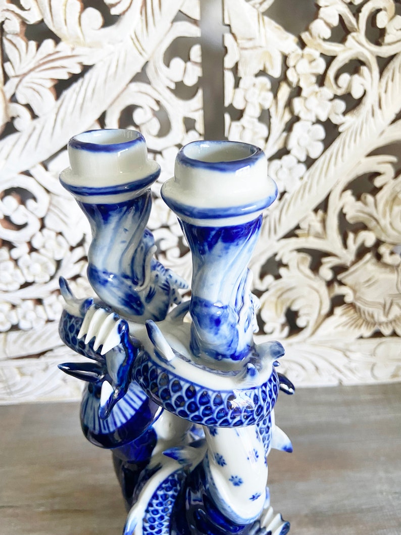 Vintage Chinese Man Porcelain Hand Painted Figurine Blue and White Fine ...