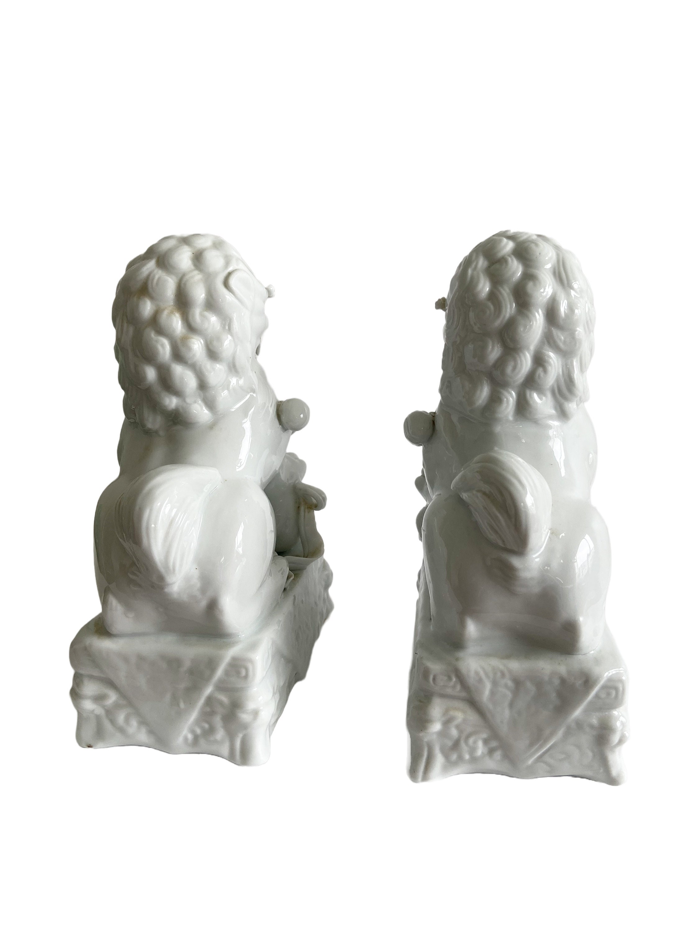 Vintage Foo Dog Porcelain Figurines Pair of Blanc De Chine Collectable ...