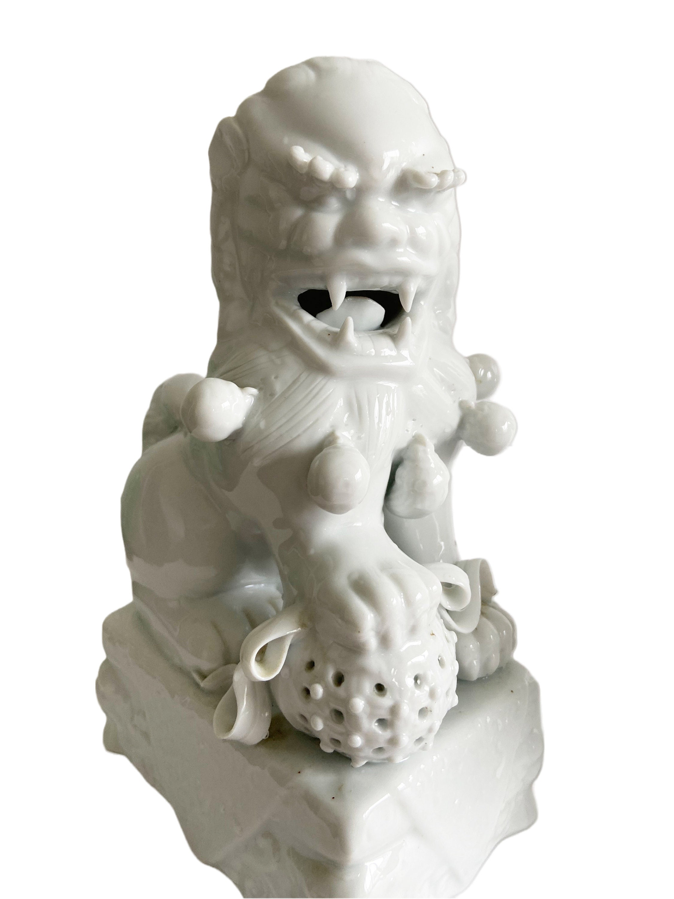 Vintage Foo Dog Porcelain Figurines Pair of Blanc De Chine Collectable ...