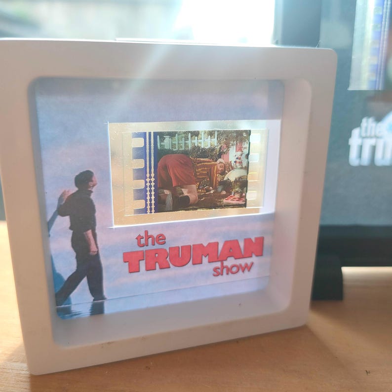 THE TRUMAN SHOW - 1998 - Cells - Authentic Film Print - 35mm Cinema ...