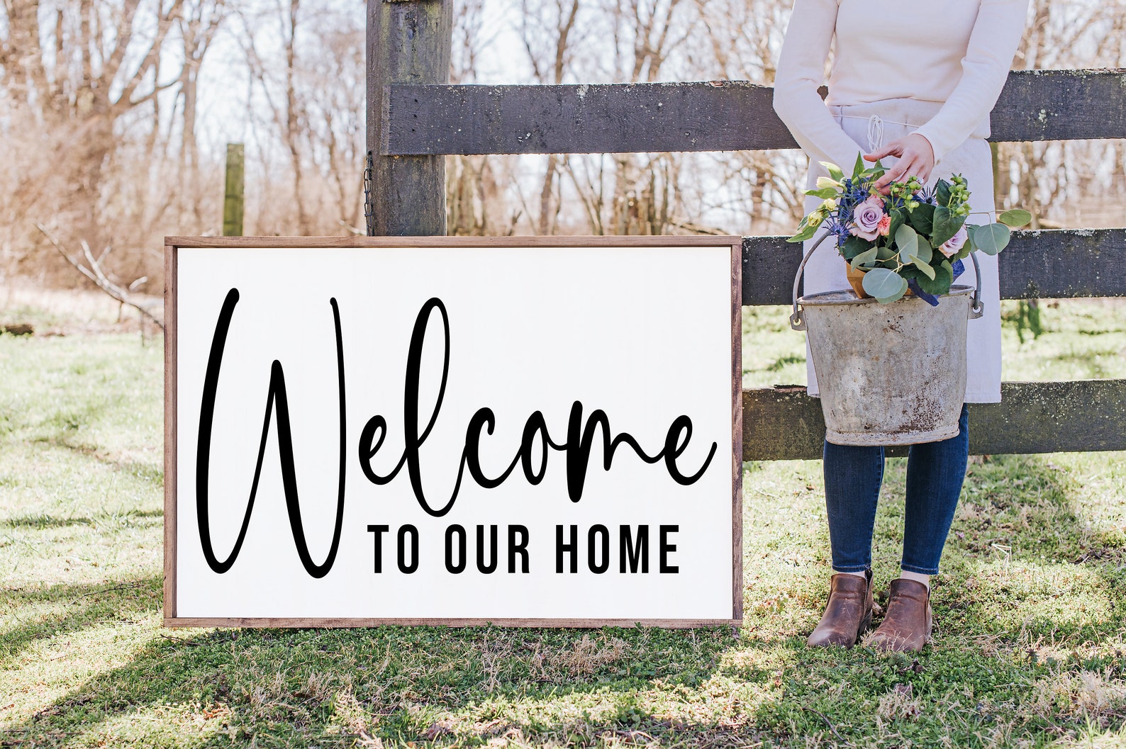 Farmhouse Welcome Sign SVG: Rustic Home Decor (digital Download) - Etsy