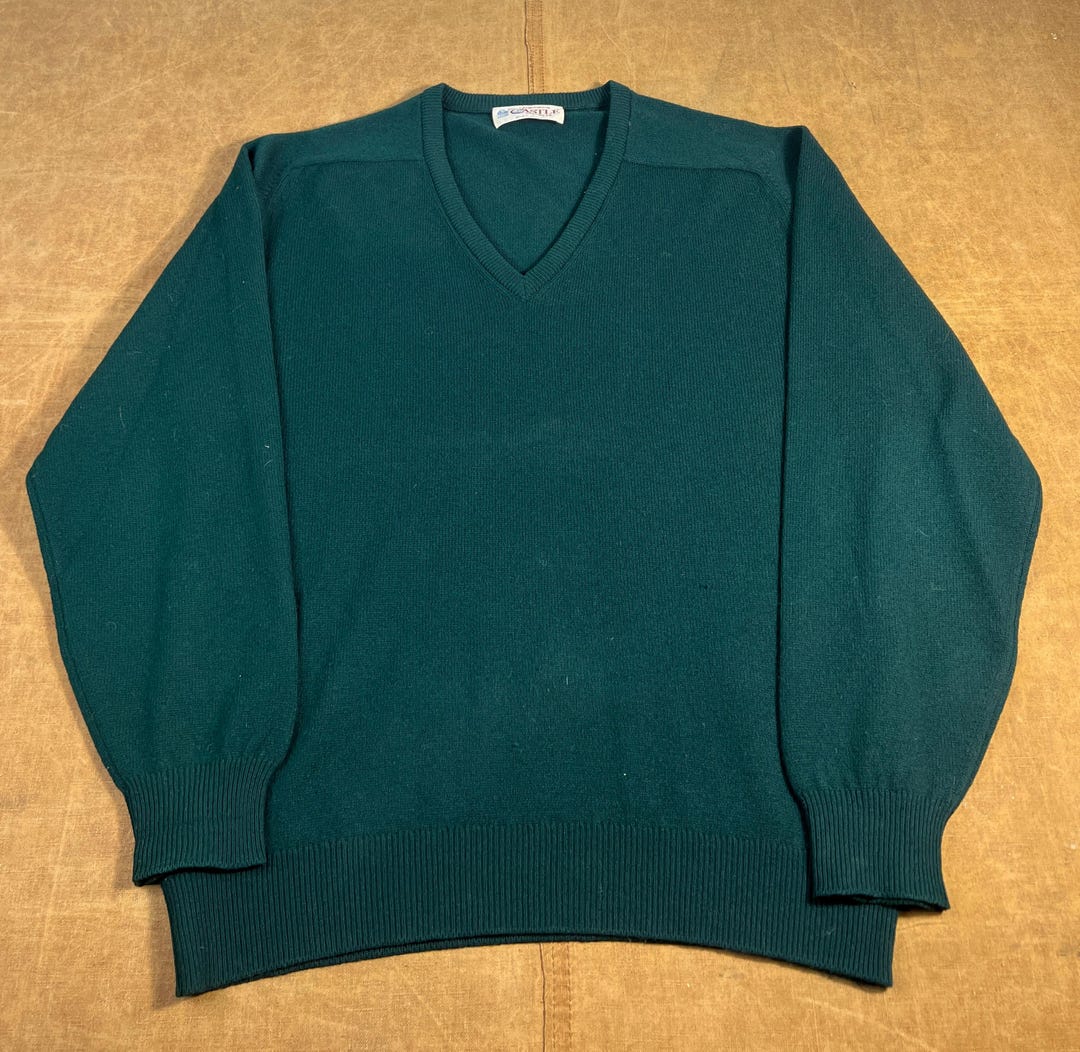 Vintage 80s Castle Knitwear V Neck Basic Essential Casual Lambswool ...