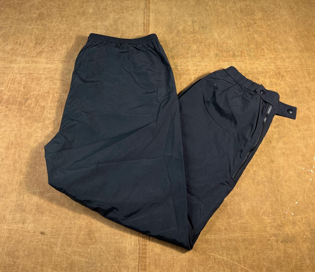 Vintage 80's Eddie Bauer Regular Fit Nylon Material Sportswear Black ...