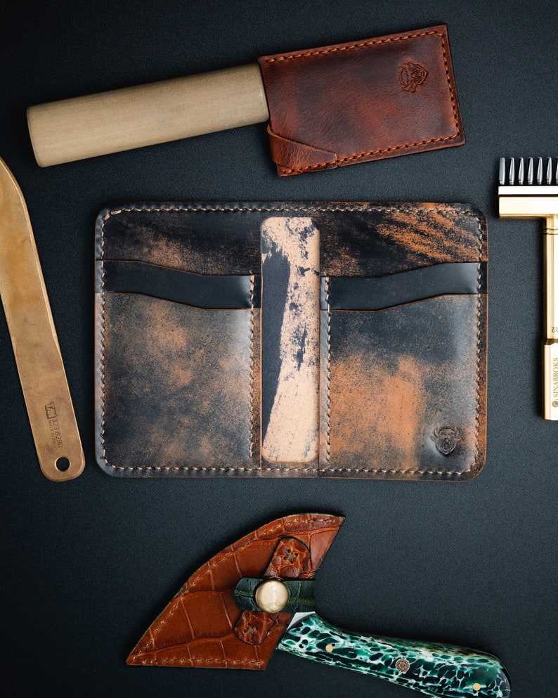 The Ridge Vertical Bifold Wallet in Full Shell Cordovan ROCADO - Etsy