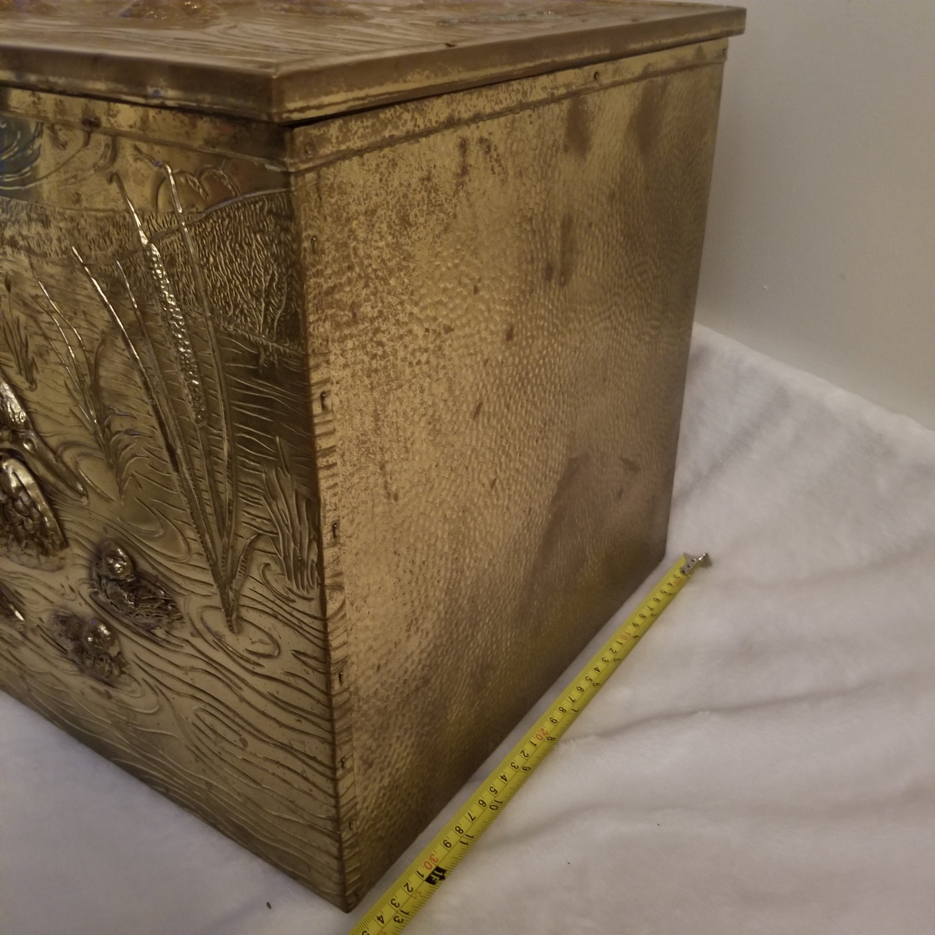 Vintage Wood Hinged Brass Duck and Duckling Firewood Kindling Box Coal ...
