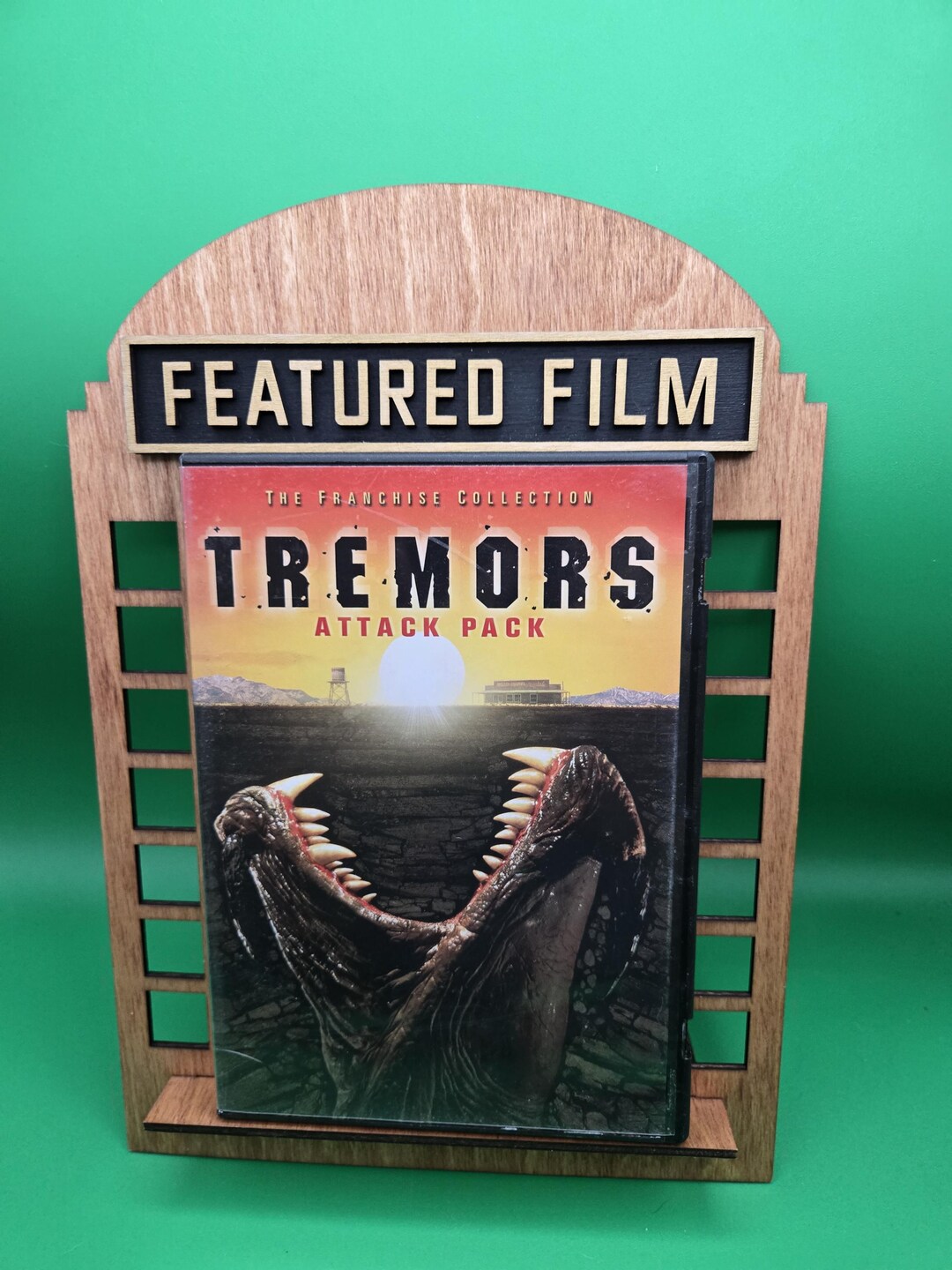 Tremors Attack Pack - Etsy