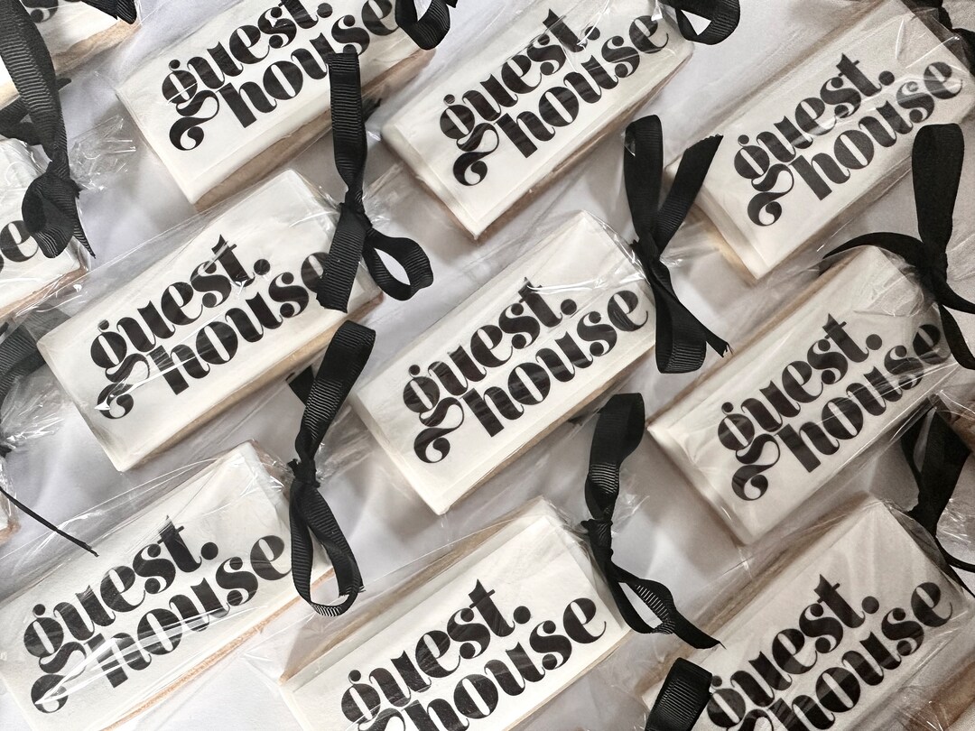 Corporate Logo Biscuits Printed QR Code Biscuits Logo Cookies Corporate ...